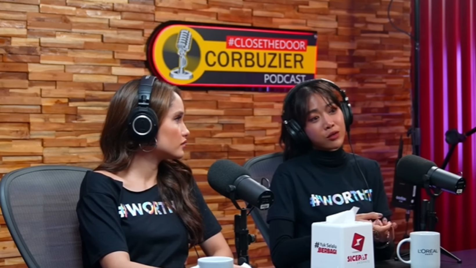Tindakan Bijak Cinta Laura Saat Tenangkan Widy Vierra yang Menangis di ...