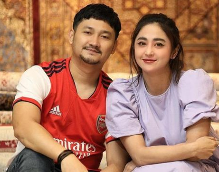 Sempat Diduga Retak Lantaran Adanya Orang Ketiga, Kuasa Hukum Ungkap Alasan Sebenarnya di Balik ...