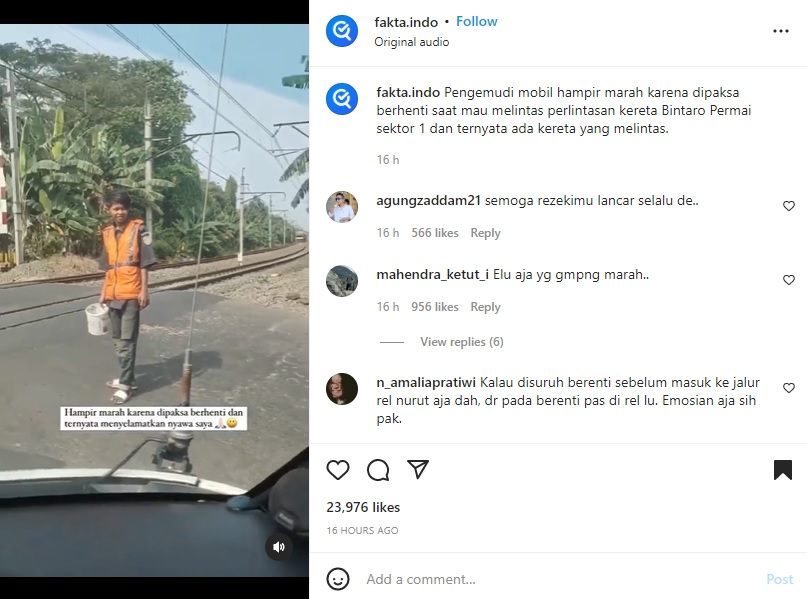 Ngamuk Diberhentikan Paksa Pria di Perlintasan Kereta Api, Pengendara Mobil Ini Ternyata ...