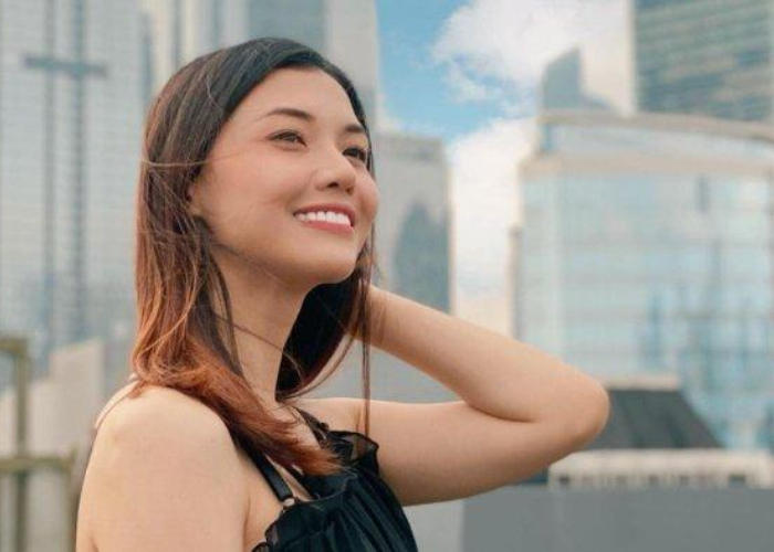 Biodata Artis Mezty Mez, Personil 7icons yang Pindah Agama Sebelum ...