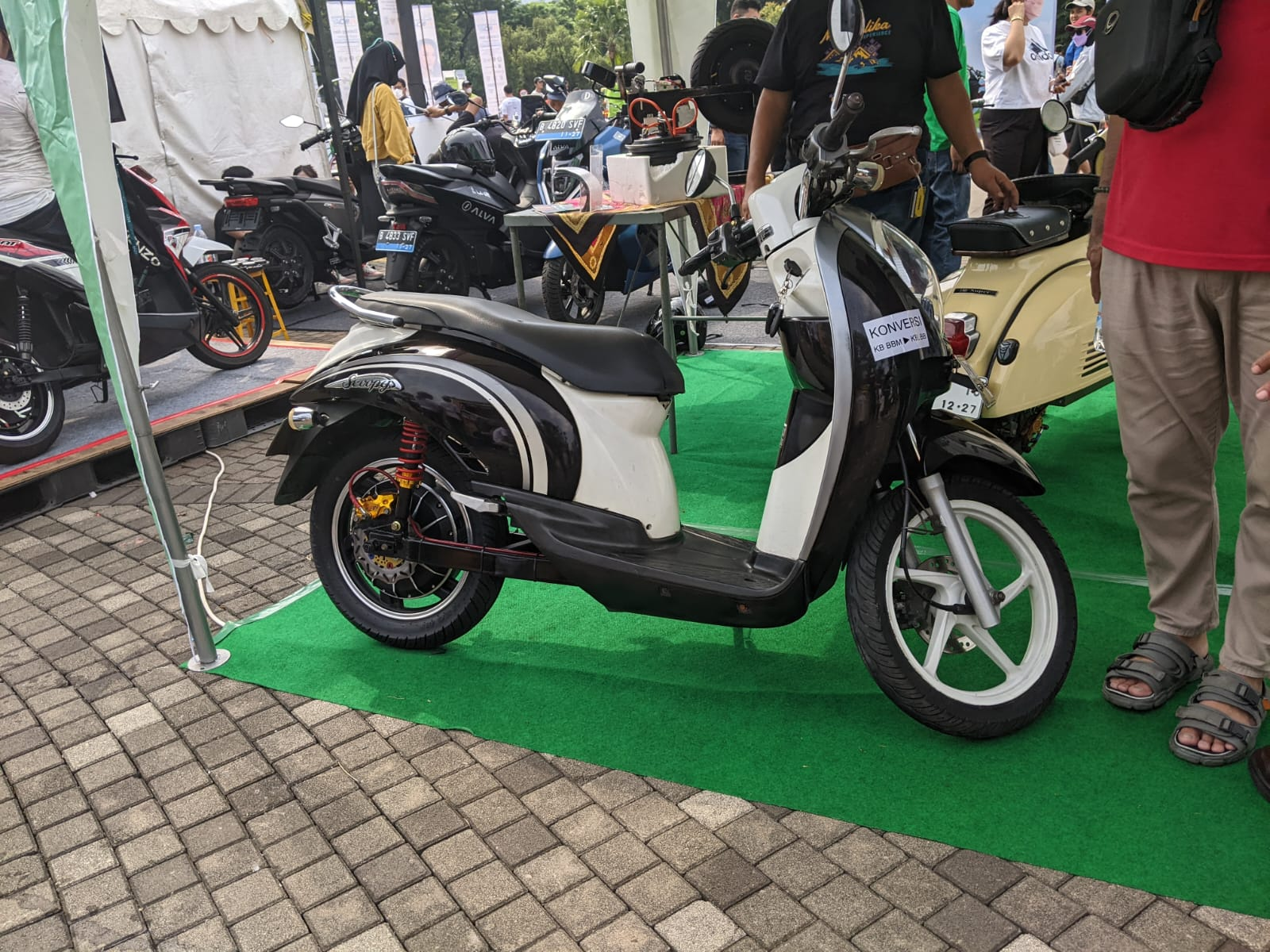 Motor Matic Honda Scoopy Berubah Jadi Motor Listrik Biayanya Gak Sampai ...