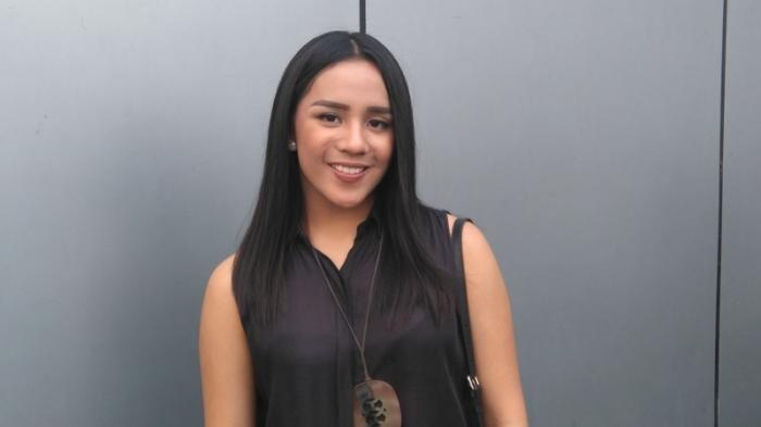 Biodata Artis Angel Pieters, Penyanyi Jebolan Idola Cilik yang Resmi ...