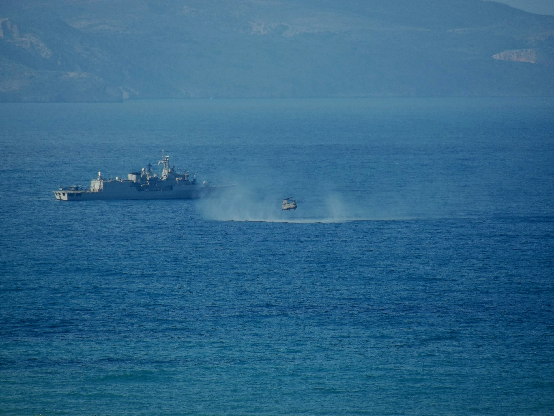 Penjelasan Navy Blue Water yang Diungkapkan Anies Baswedan dan ...