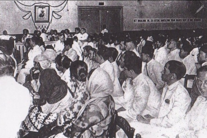 Latar Belakang Perpecahan Sarekat Islam Menjadi SI Putih dan SI Merah ...