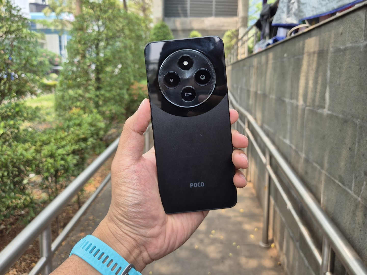 POCO C75 Resmi Meluncur Bawa RAM 8GB & Layar Besar di Harga 1 Jutaan