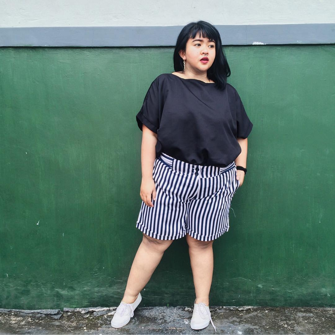 5 Rekomendasi Celana Pendek Stylish Buat Cewek Gemuk, Wajib Coba
