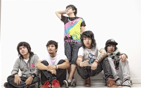 PEEWEE GASKINS : Band Indie Paling Bersinar 2009