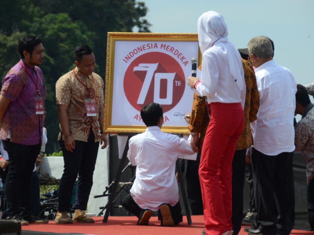 Logo HUT ke-70 Republik Indonesia Dibuat Oleh Bassist Thirteen, Ini ...