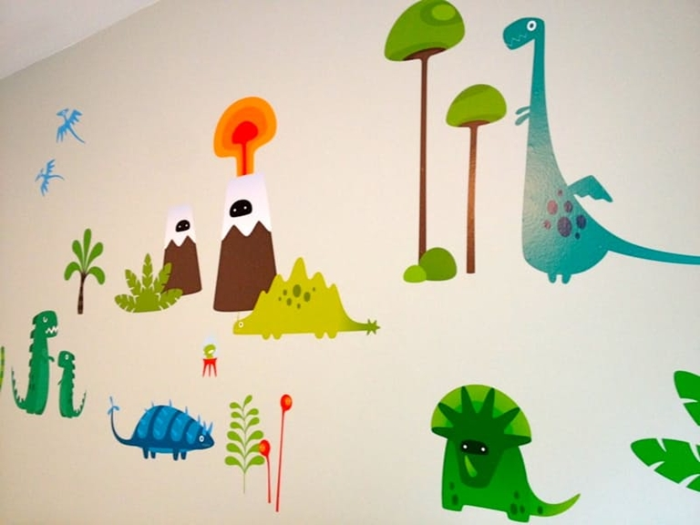 Simak, Inilah 5 Langkah Menempelkan Wall Sticker