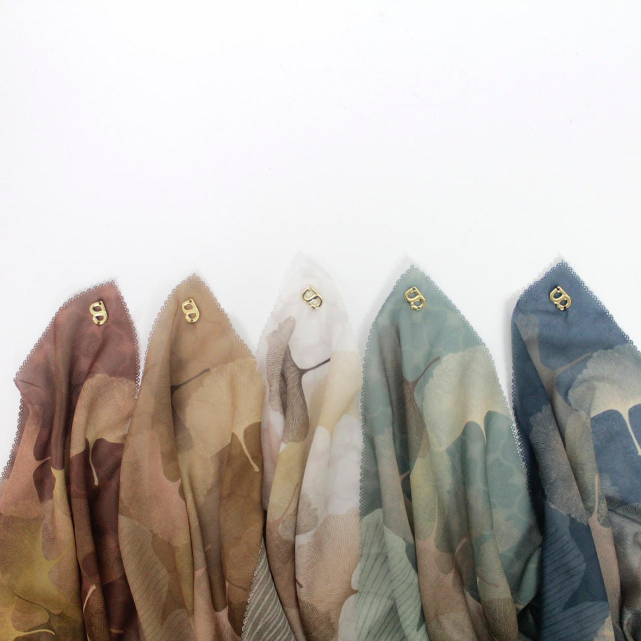 Inspirasi Hijab dari Buttonscarves: Warna Earth dan Motif Dedaunan ...