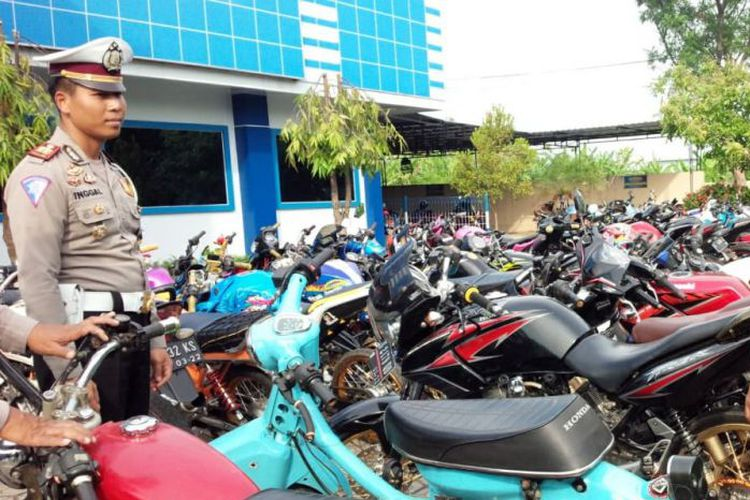 Pakai Knalpot Racing dan Ban Cacing, 100 Motor Modifikasi Diciduk ...
