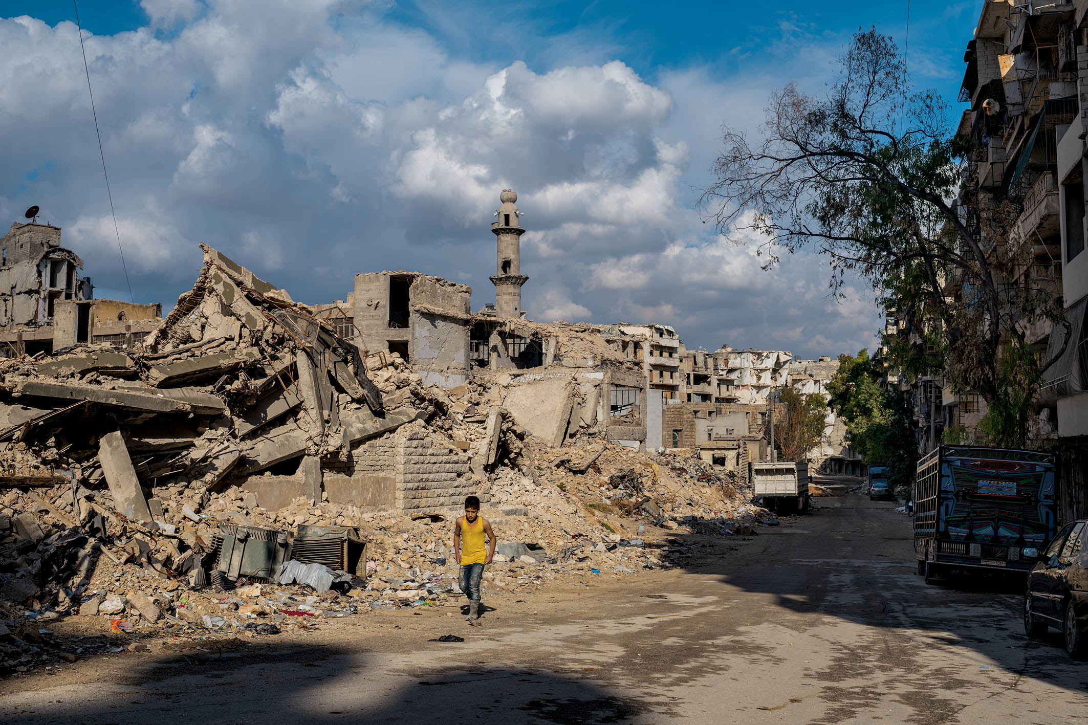 FOTO: Puing - Puing Perang di Aleppo | National Geographic