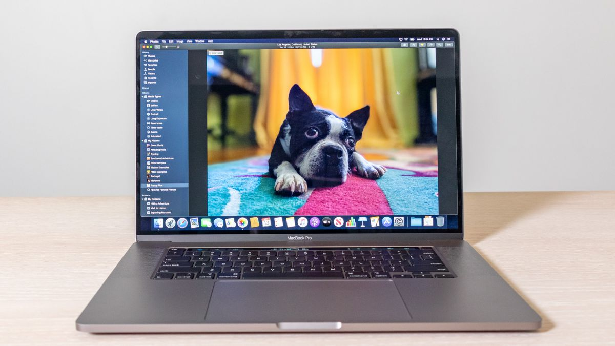 Akhirnya Apple Bakal Luncurkan MacBook Pro Layar Sentuh pada 2025 ...