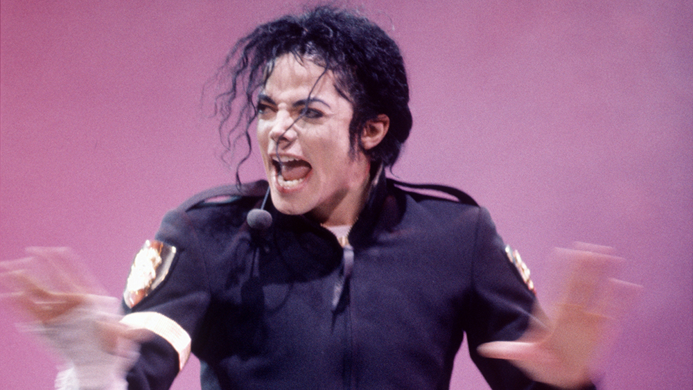 Dua Bulan Sebelum Meninggal, Michael Jackson Sempat Alami Gangguan ...