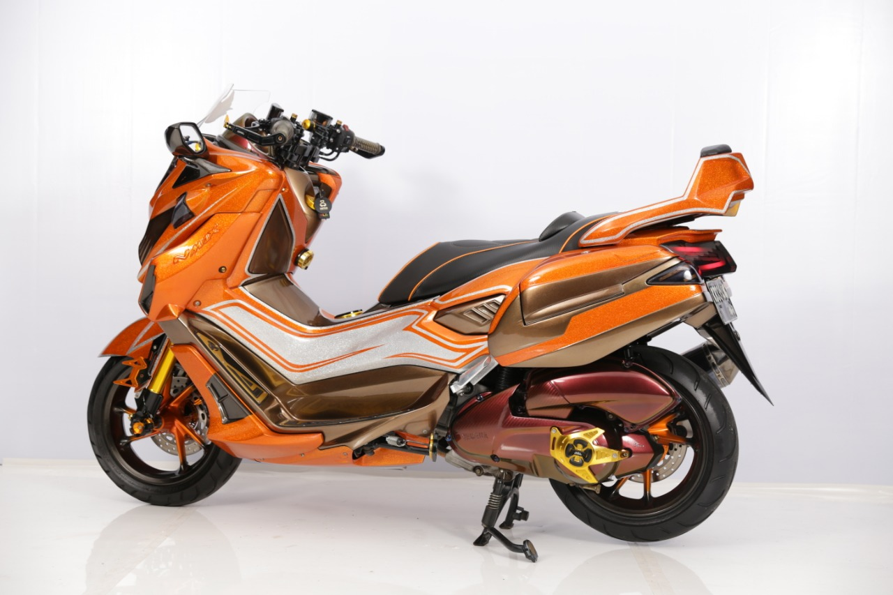 Modifikasi Motor Yamaha NMAX Kekar Atas Sampai Bawah, Tampilan Makin ...