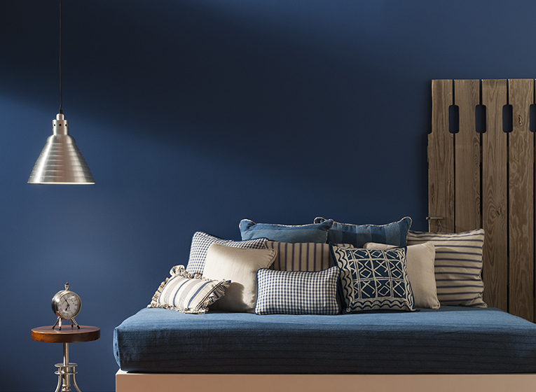 Tips Kamar Cozy dan Aesthetic dengan Nuansa Gelap! Cobain Pakai Warna ...