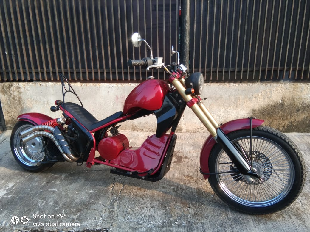 Gokil Bro, Modifikasi Chopper Matic Ini Pakai Basis Honda Vario 110 ...
