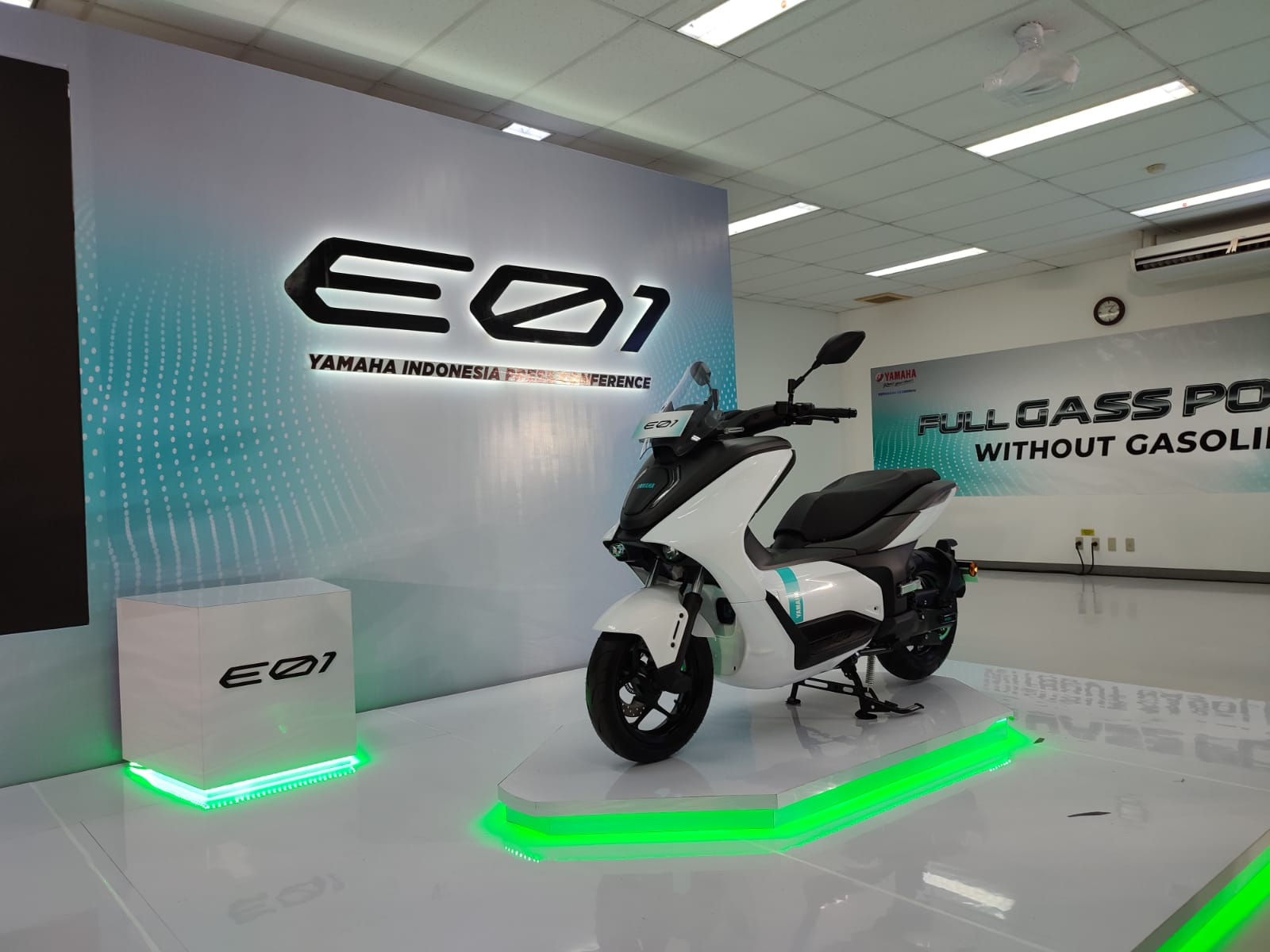 Motor Listrik Yamaha E01 Resmi Diperkenalkan di Indonesia, Segera ...