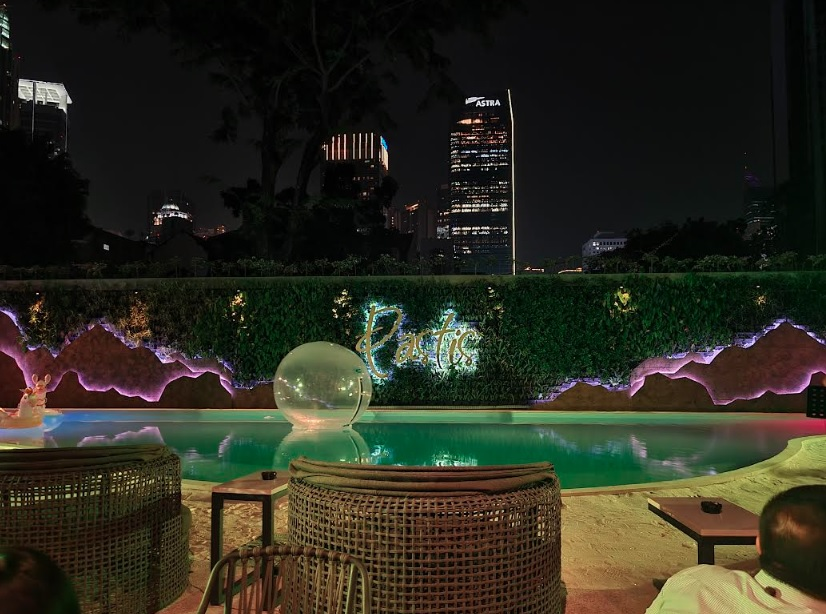 Pool Bar Pertama di Jakarta, Pastis Pool Bar Jakarta Menawarkan Konsep ...