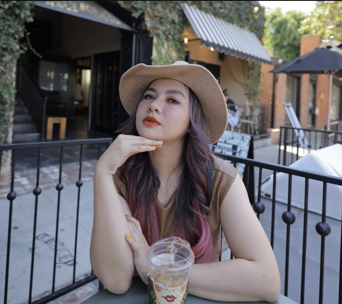 Inspirasi Perawatan Tubuh ala Vicky Shu, Rutin Gunakan Serum Infused ...