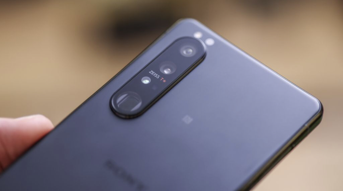 Kamera HP Sony Xperia 1 III Pelopor Foto Zoom Periskop, Tapi ...