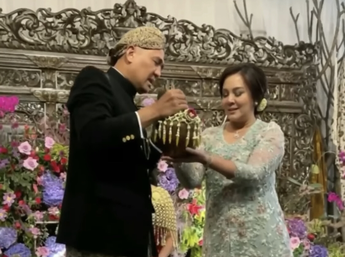 Sudah Dicek KPK, Ternyata Pemilik Rubicon Viral Tinggal di Rumah Dapur ...