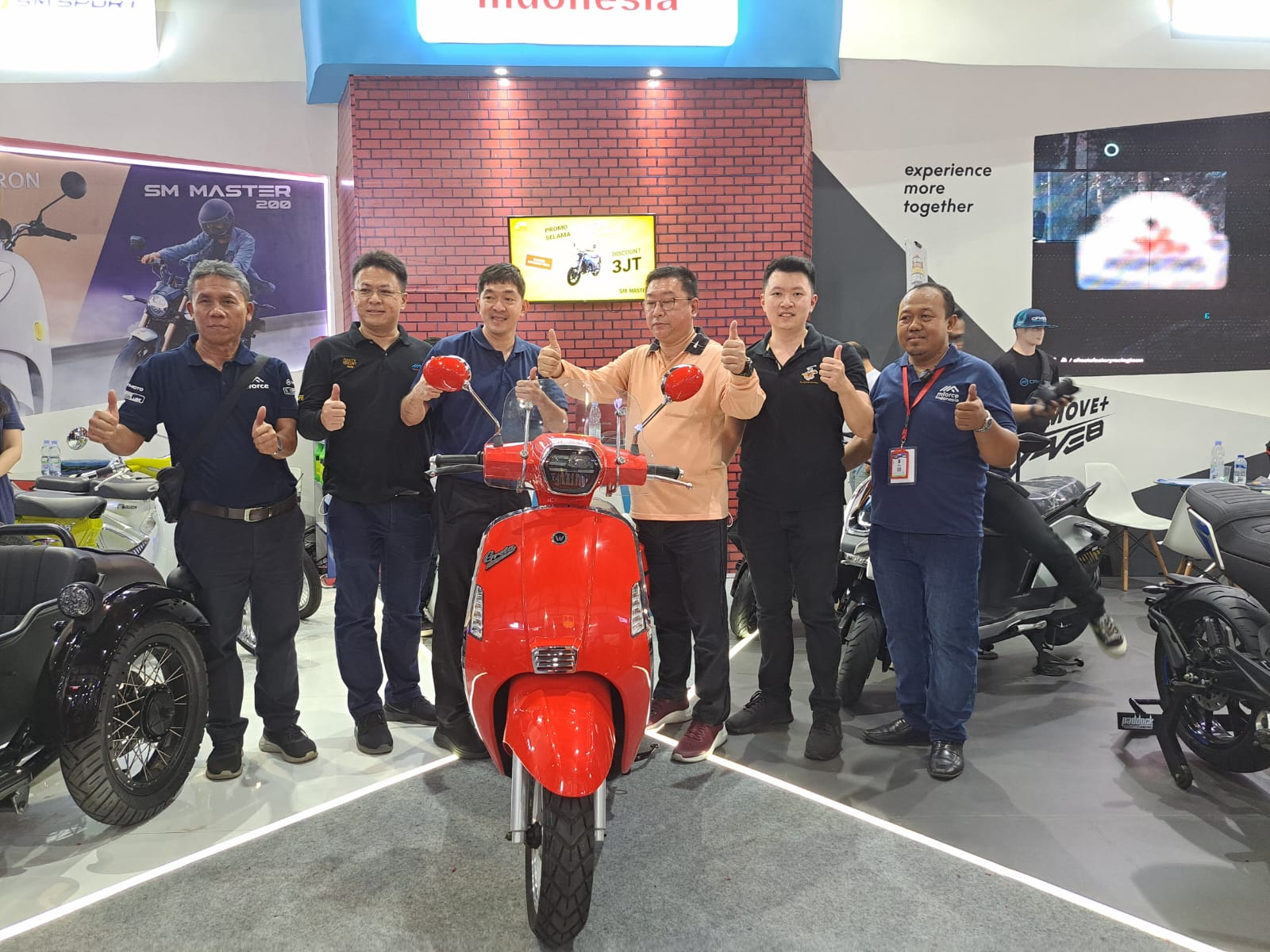 M Force Indonesia Luncurkan Motor Murah WMoto Greta Mesin 150 cc Desain ...