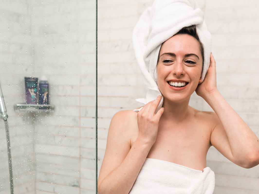 Cara Menghilangkan Daki di Badan Sesuai Tipe Kulit, Jangan Asal Gosok ...