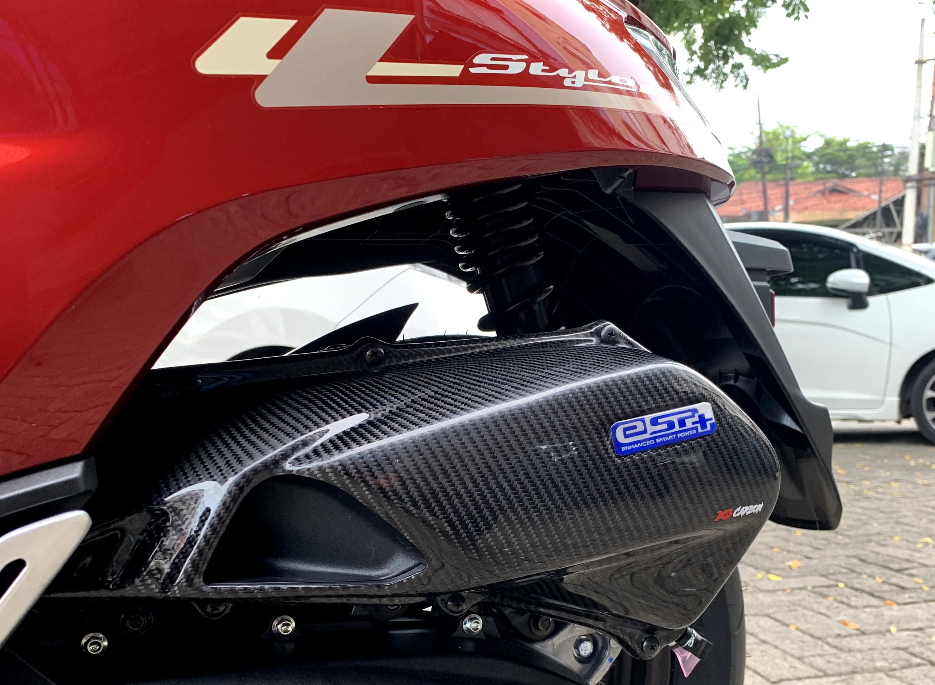 Modifikasi Motor Honda Stylo 160 Pakai Cover Part Carbon Mulai Rp 300 ...
