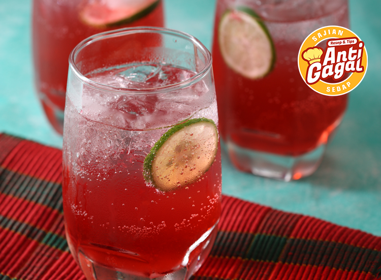 Resep Lime Blush Punch, Minuman Segar Dengan Warna Merah Nan Menggoda ...