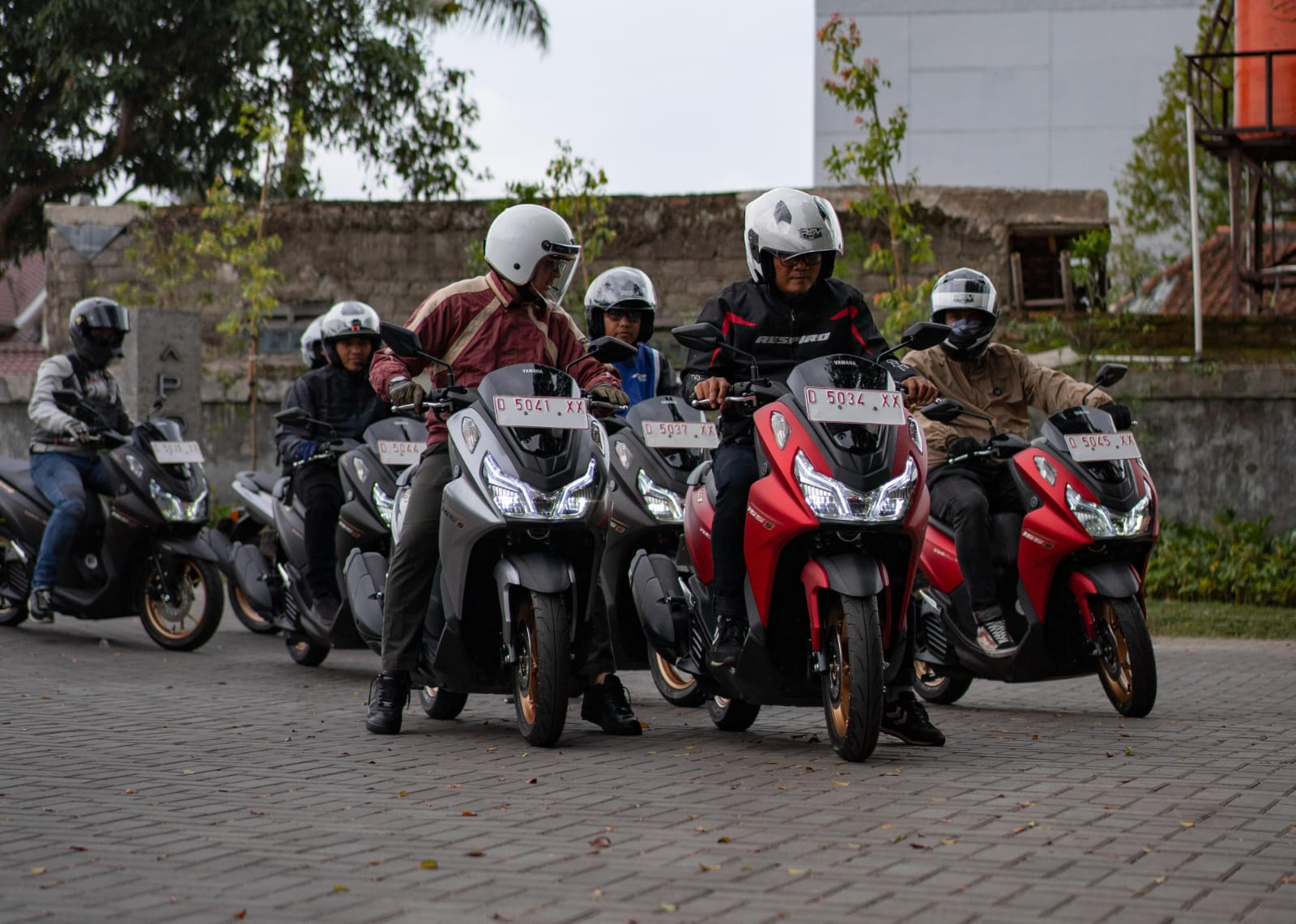 BBM Paling Benar Agar Yamaha LEXi LX 155 Bisa Tempuh Jarak Jakarta ...