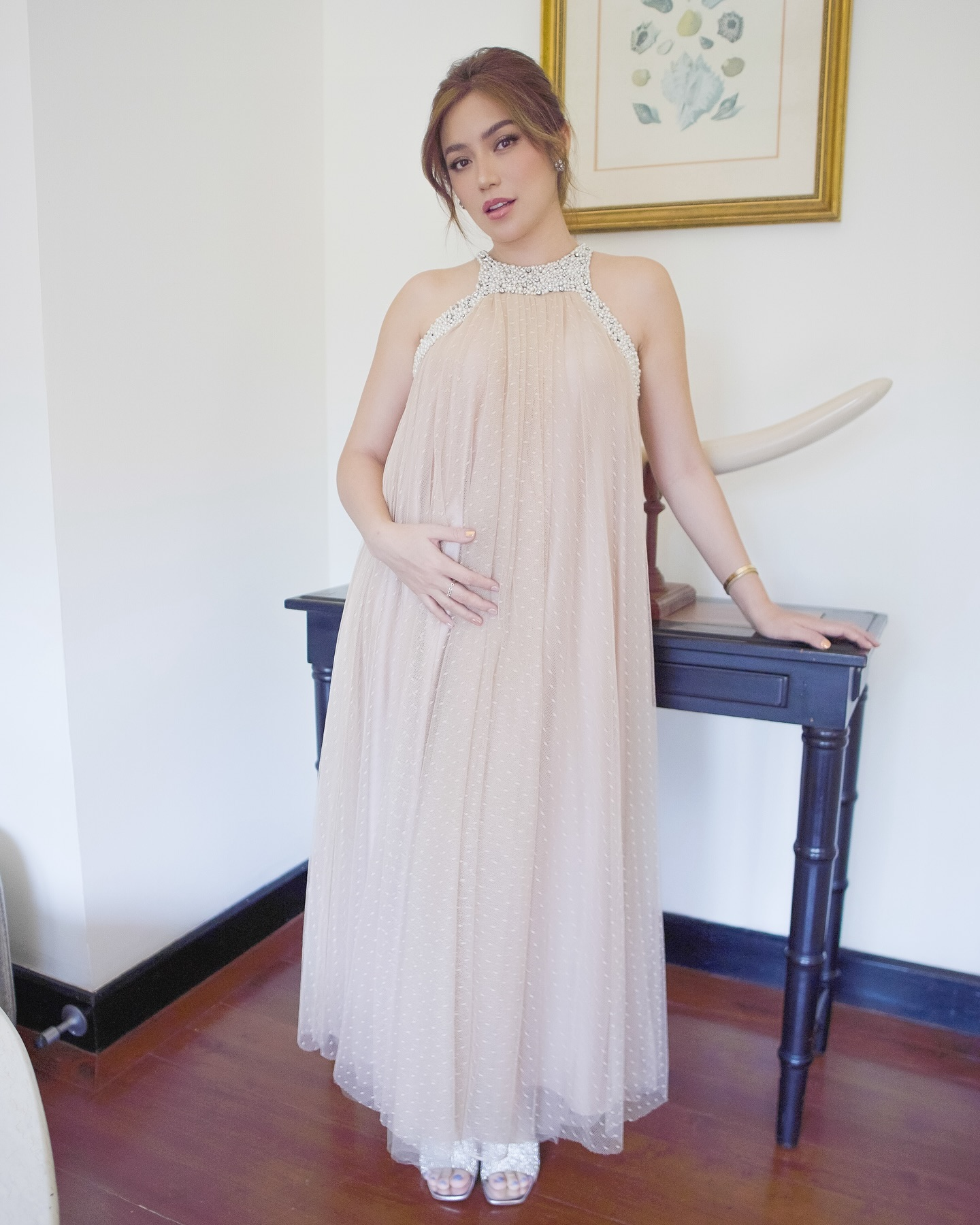 Bumil Auranya Makin Seksi, Jessica Iskandar Tampil Seksi Kenakan Strapless Dress Saat Pemotretan ...