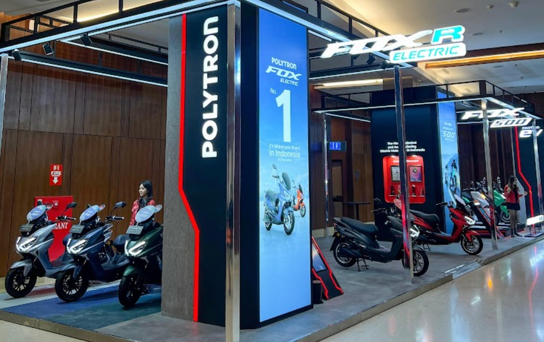 Perdana di GIIAS 2025, Motor Listrik Polytron Diskon Rp 7 Juta dan ...