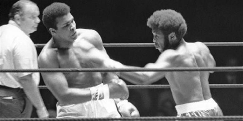 Petinju 'Seperguruan' Muhammad Ali, Jimmy Ellis Meninggal Dunia | Intisari
