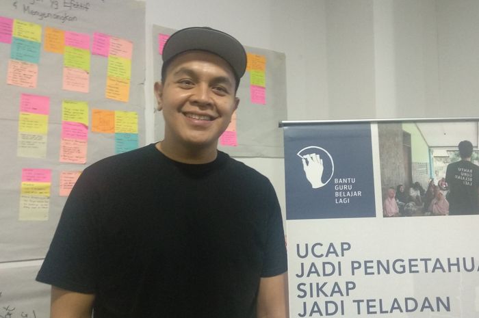 Sukses Jadi Penyanyi, Tulus Sebut Itu Semua Berkat Guru SD