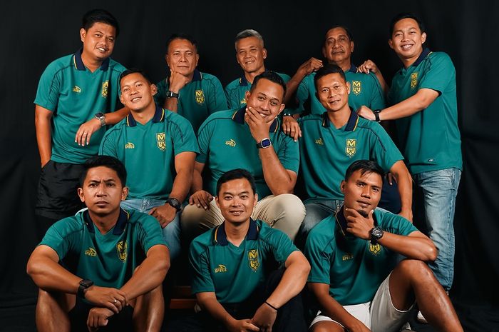 Daftar Staf Pelatih Malut United Full Lokal, Mantan Bek Tengah Timnas Indonesia Jadi Asisten ...