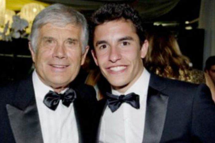 Giacomo Agostini Pasang Badan unuk Marc Marquez, Dia Tidak Seharusnya Dicemooh - Juara.net