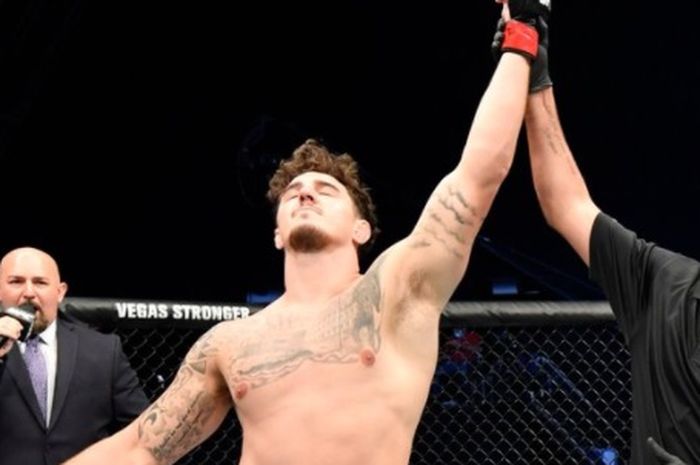 Hasil UFC 304 - Menang KO di Ronde Pertama, Penggugat Takhta Jon Jones ...