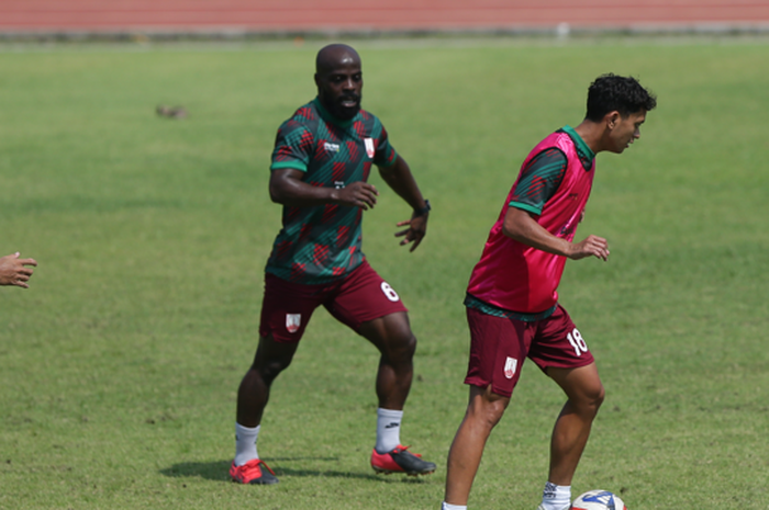Fuad Sule Akan Tersedia saat Lawan Persib Bandung, Pelatih Persis ...
