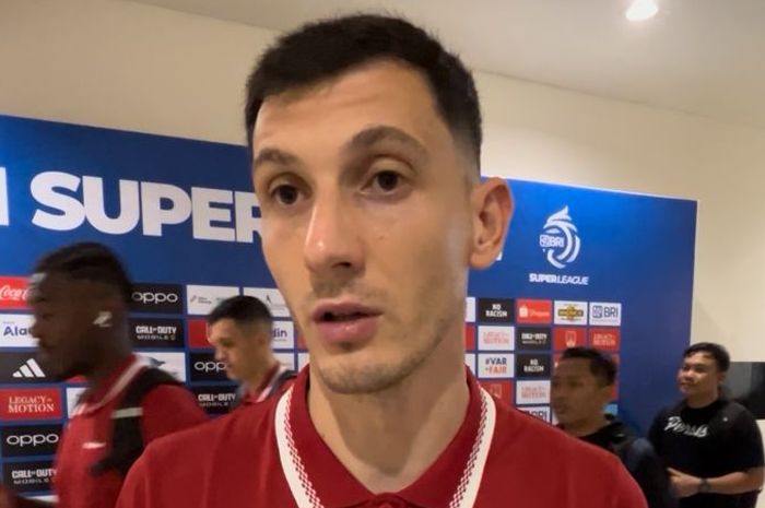 Senasib Kiper Persib Bandung, Vukasin Vranes Korban Kebangkitan Penjaga ...