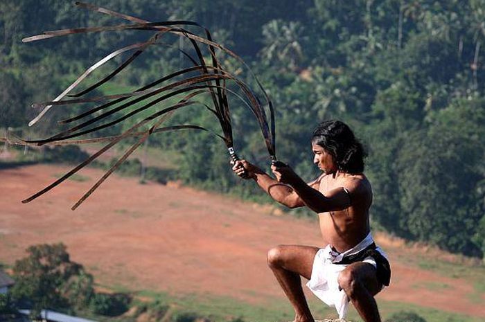 Kisah Urumi, Pedang Paling Mematikan dalam Sejarah India Kuno ...