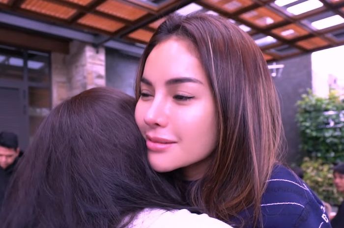 Akui Masih Canggung dengan Putrinya, Nikita Mirzani: Luka Hati Ini Masih Ada