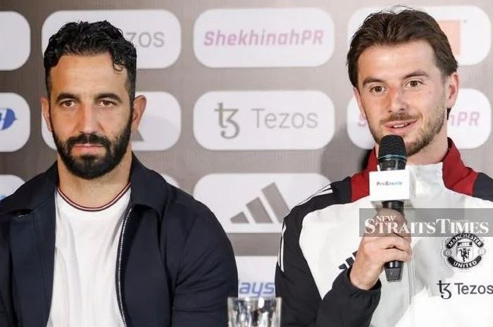 Media Vietnam Hina Manchester United: Pelatih dan Pemain Sama-sama ...